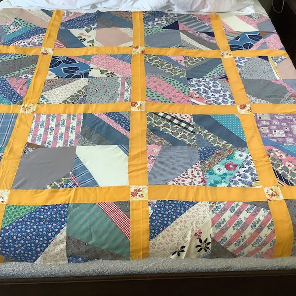String Pieced Quilt - Etsy