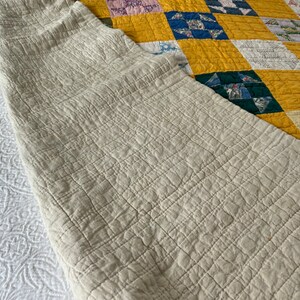 Gorgeous Vintage Cheddar Quilt! 9 Patch Variation Quilt. 58”x72 ...