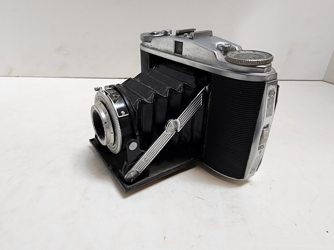 1950's ISOLETTE # 2 Medium Format Folding Camera, Made by Agfa ...