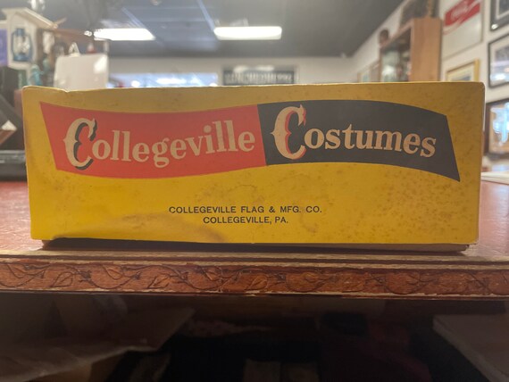 1960's Collegeville Halloween Costume - Captain U.S.A… - Gem