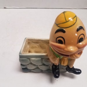 Vintage, Antique Humpty Dumpty Sat on a Wall Ceramic Planter. NOT 1950s ...