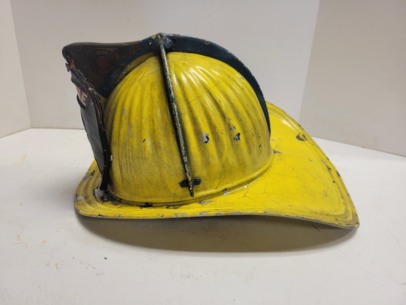 Circa 1940's Antique Fire Helmet CAIRNS & Brother - Etsy