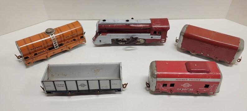 1930's Vintage, Antique HAFNER, O Gauge Tin Wind up Train Set, 5 Pieces ...