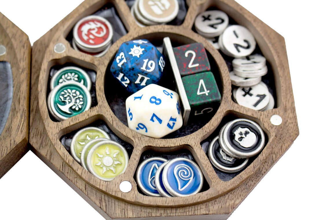 Magic the Gathering Mana Pool Token and Life Counter Carrying | Etsy