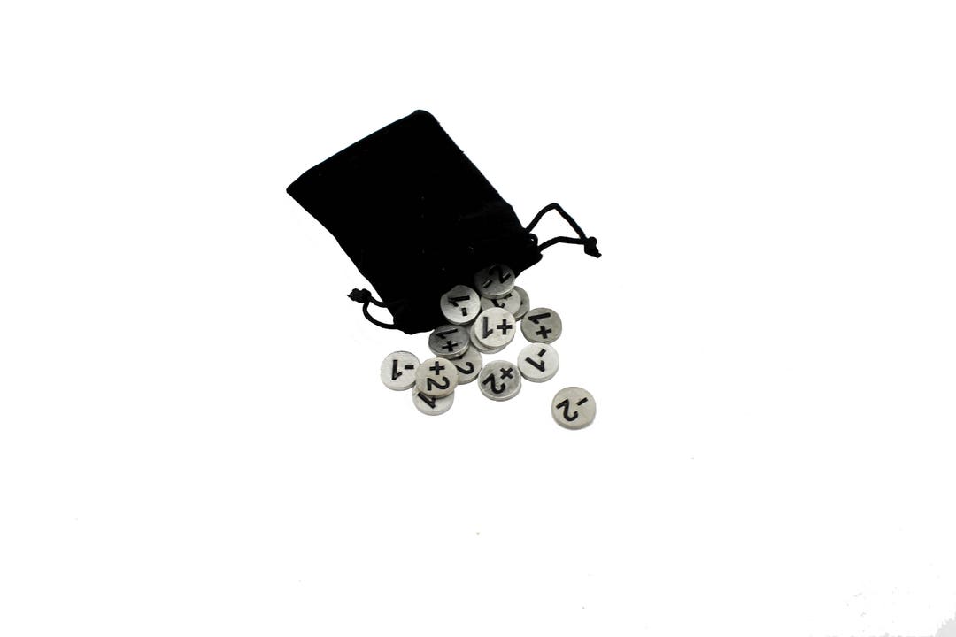 10 +1/-1 and 5 +2/-2 MTG Counters With Black Resin, Magic the Gathering ...