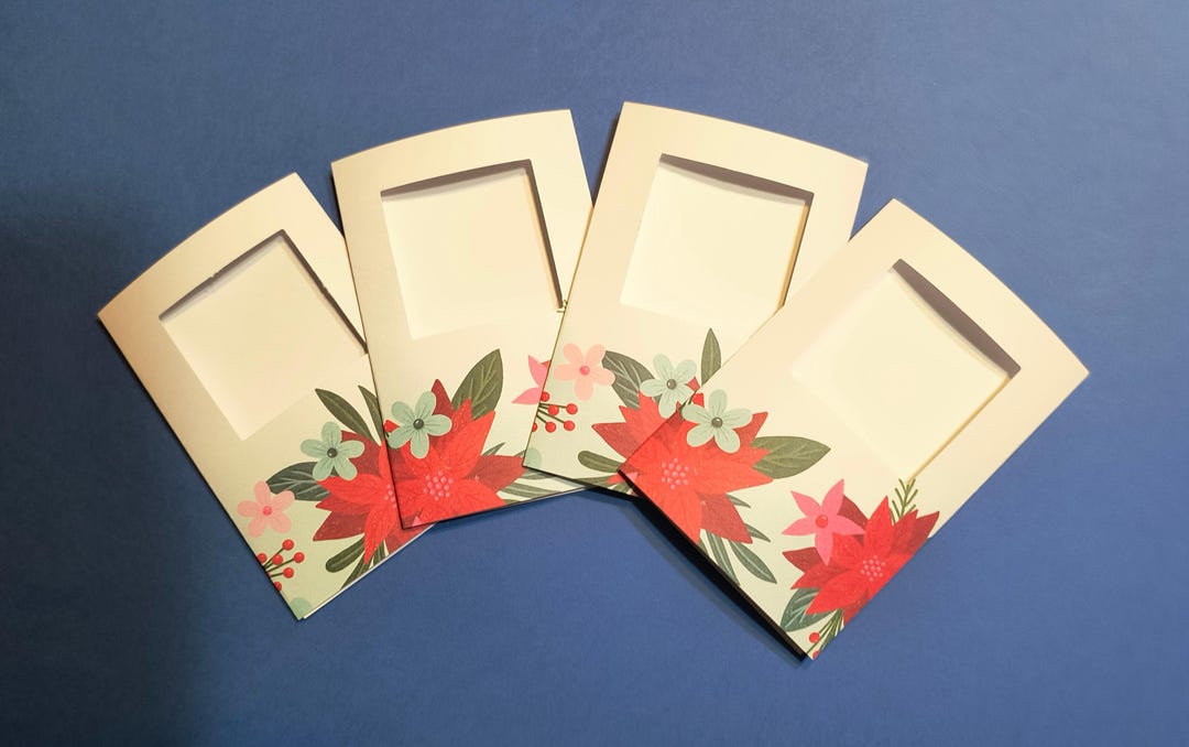 Tri-fold Aperture Cards Set of 4 XMAS FLOWERS, for Cardmaking, 2.5 ...