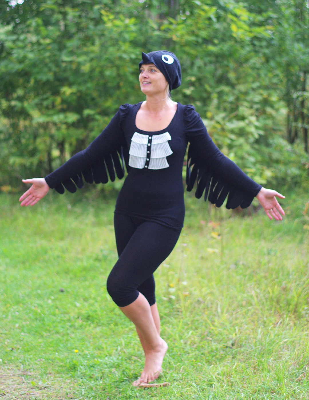 Swallow Black Bird Costume for Halloween, 2 Pieces: Black Top With ...