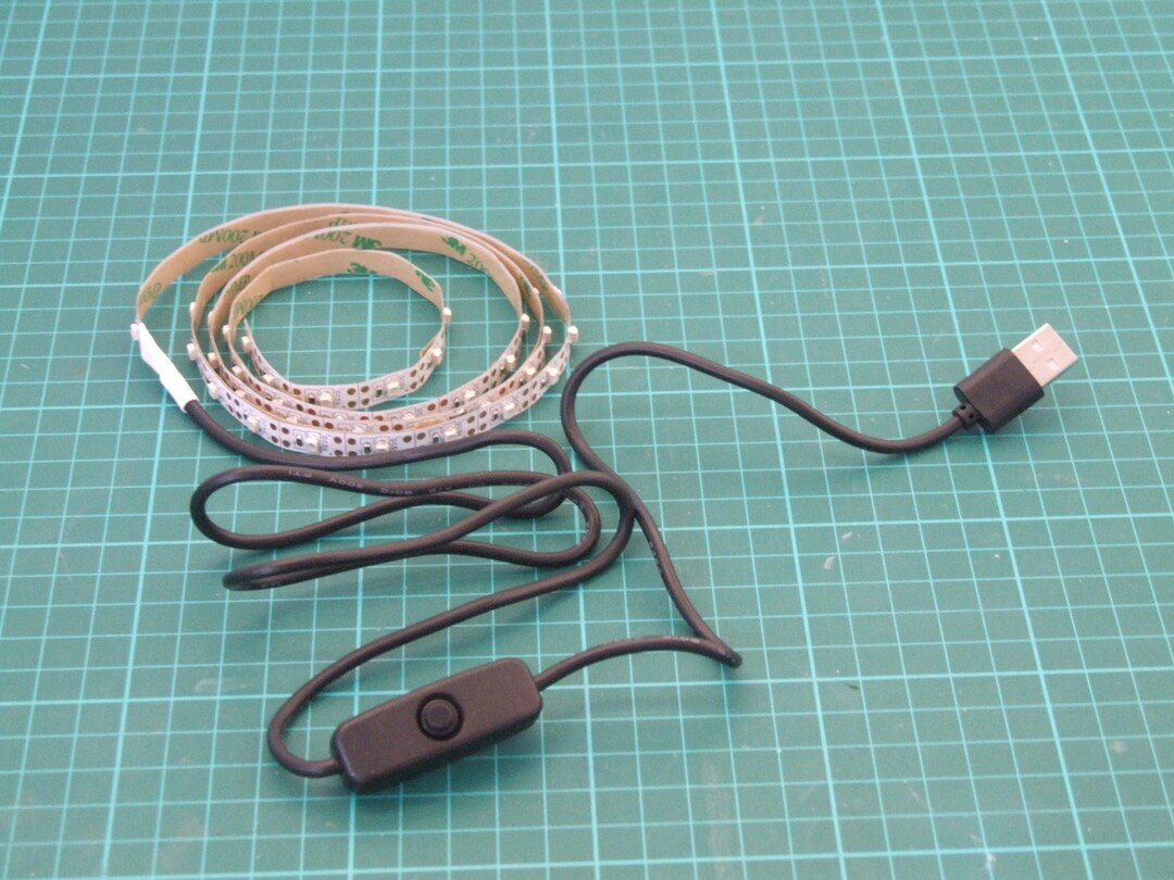 USB Cosplay LED Strip, 60 Leds per Meter, Fitted With an on / off ...