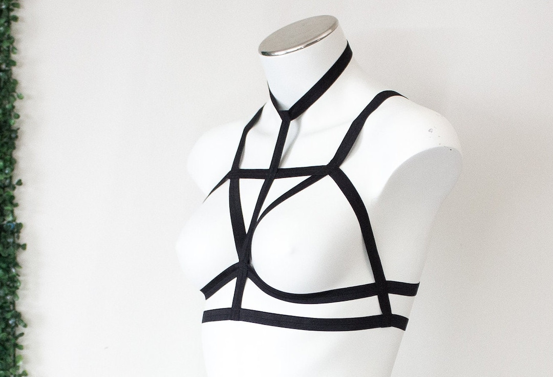 Sexy Strappy Black Halter Top Body Harness Cage Bralette Lingerie: Go ...