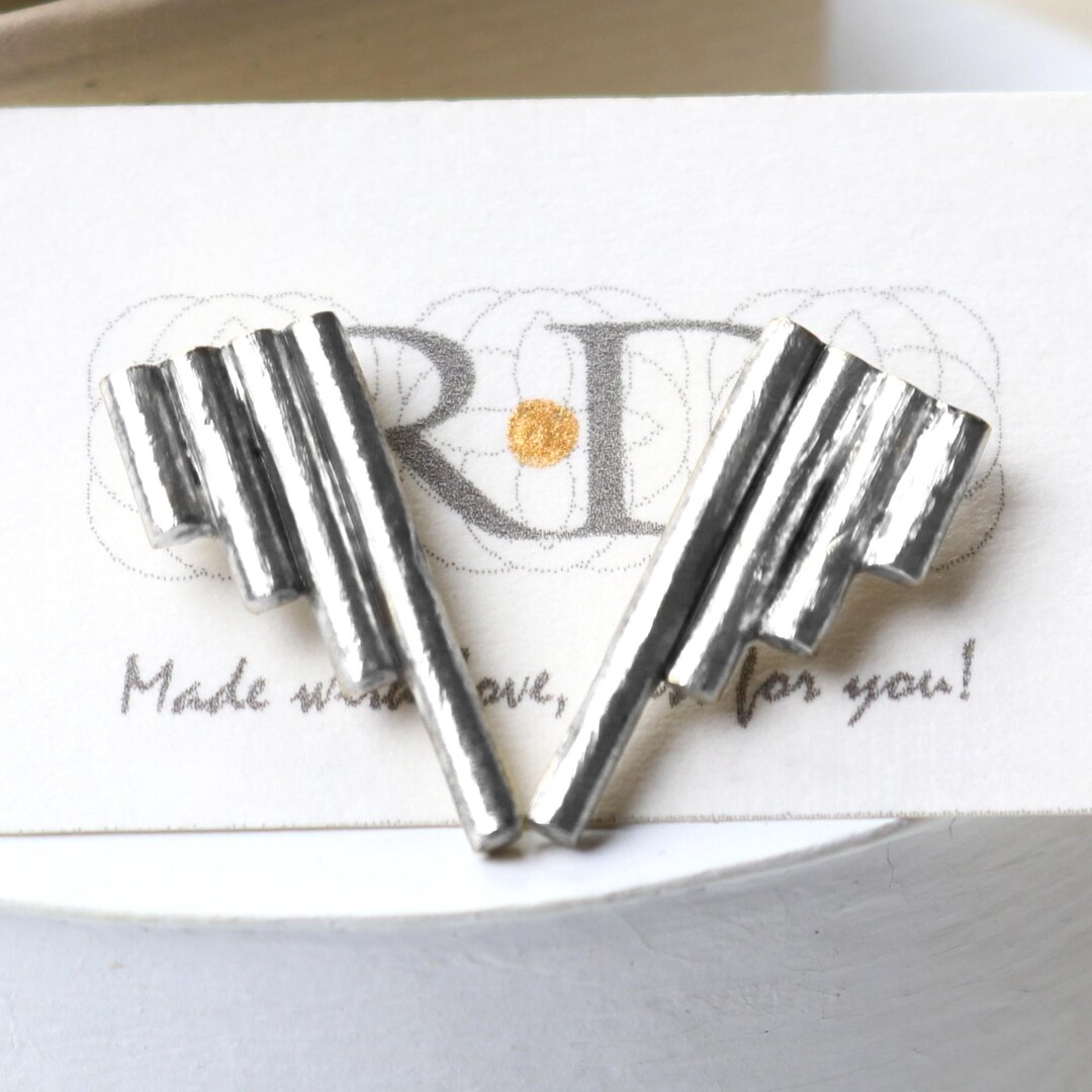 Graduated Bar Stud Earrings in Solid 925 Sterling Silver or Jeweler's ...