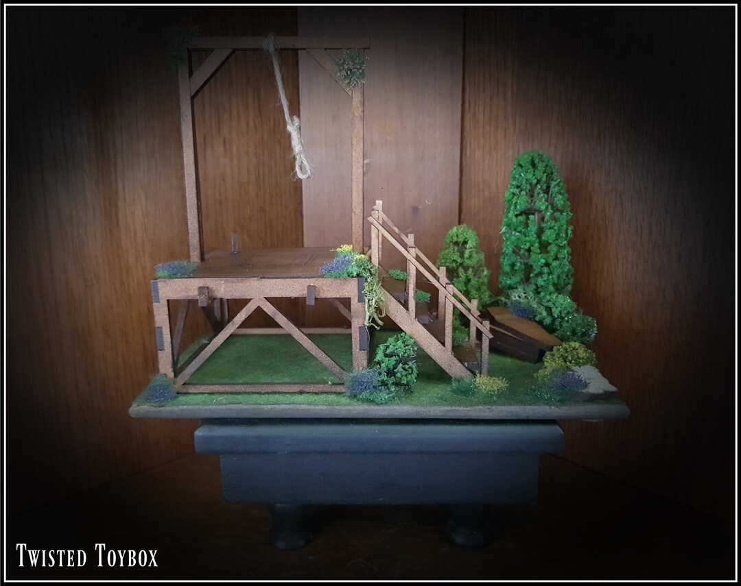 Gallows Miniature Diorama Model Macabre Oddity Strange Display Piece ...