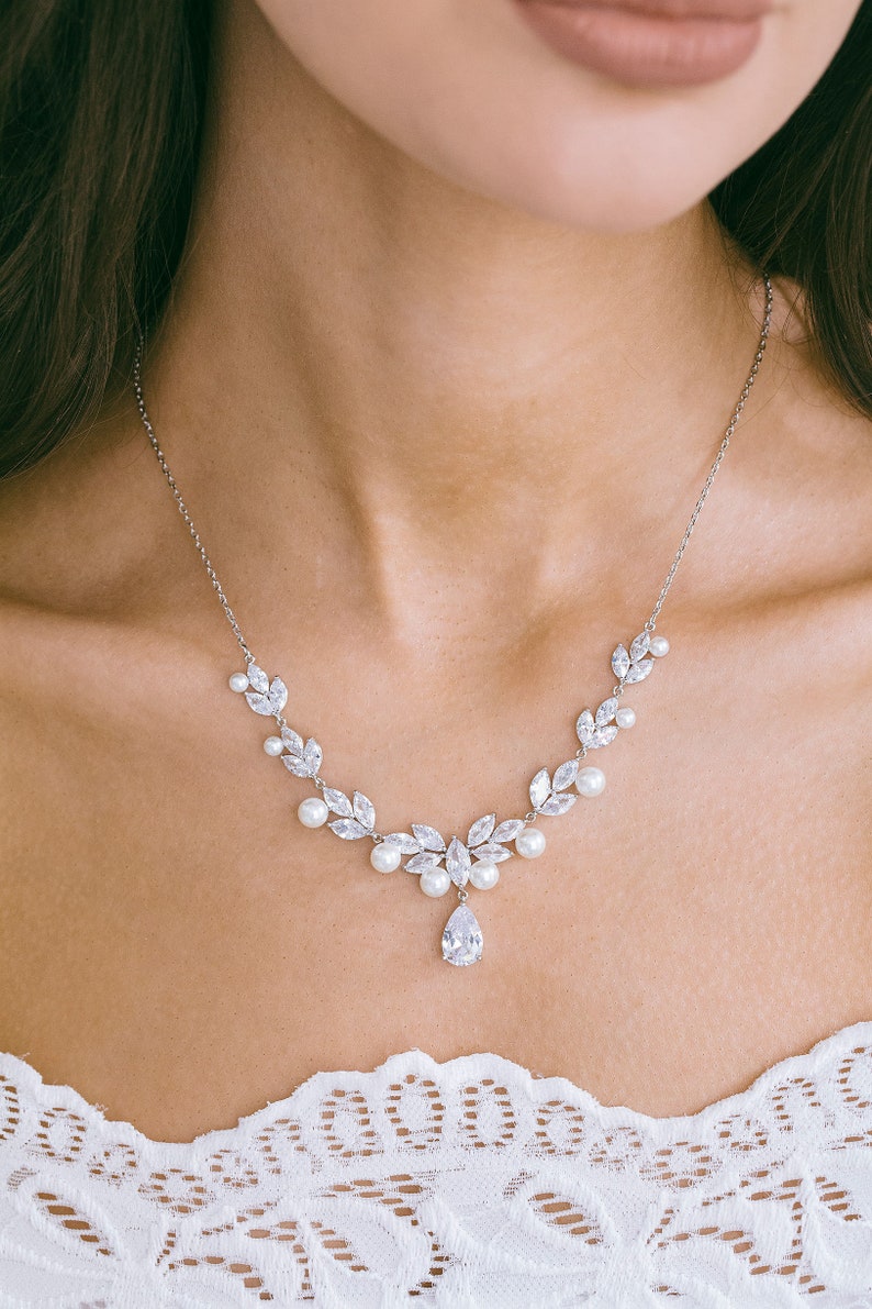Bridal Simple Necklace Bridal Crystal Necklace Rhinestone - Etsy