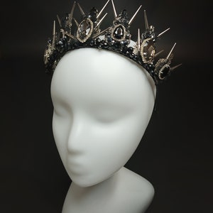Spike Crown: Black Crystal Gothic Wedding Tiara - Etsy