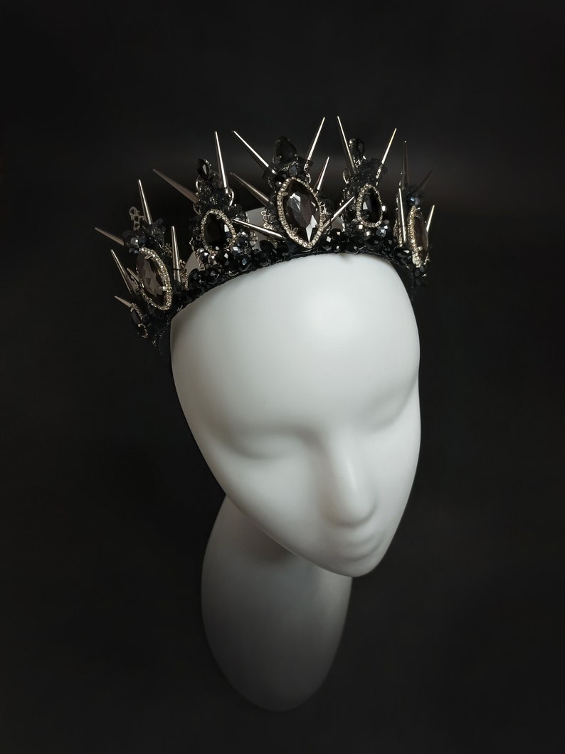 Spike Crown: Black Crystal Gothic Wedding Tiara - Etsy