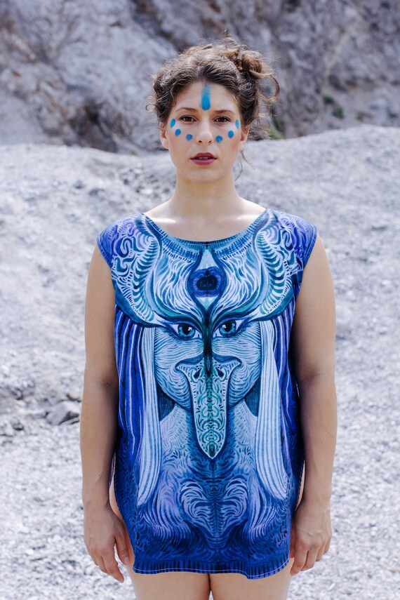 BLUE AVIAN Organic Cotton Illustrated Unique Women Top - Etsy
