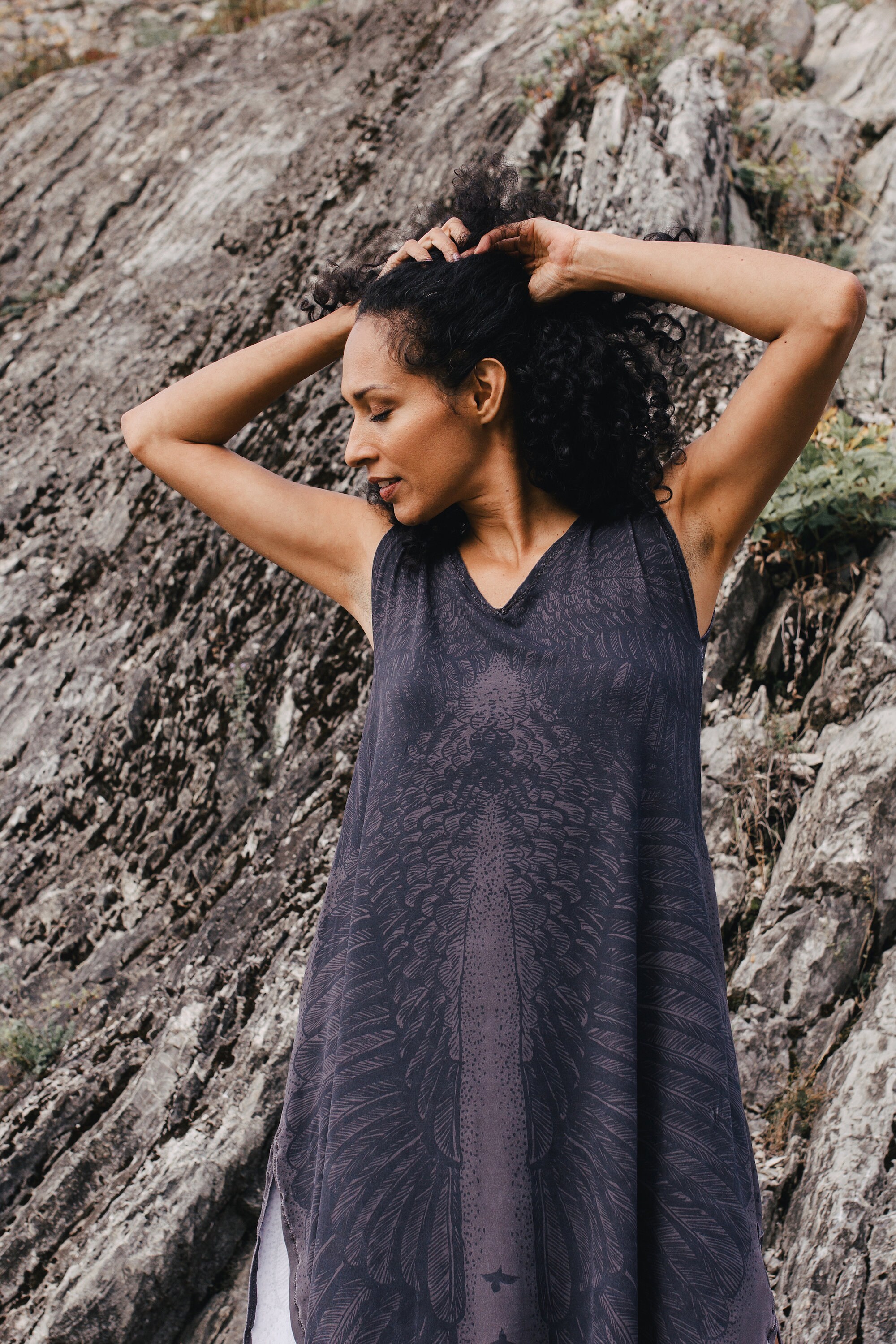 Robe RAVEN, robe illustrée, art original, robe boho, plumes, ailes ...