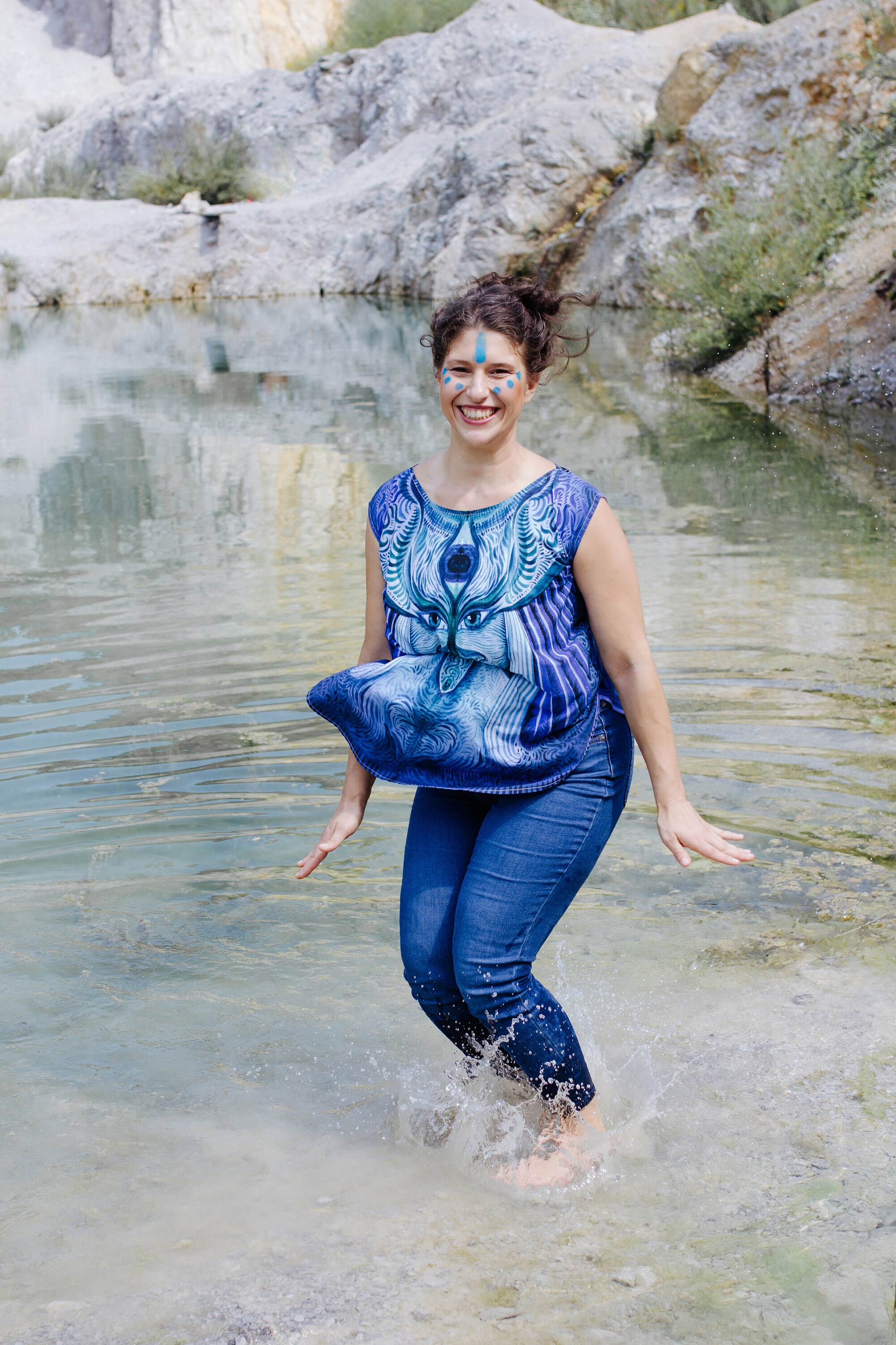 BLUE AVIAN, Organic Cotton, Illustrated, Unique, Women, Top, Boho ...