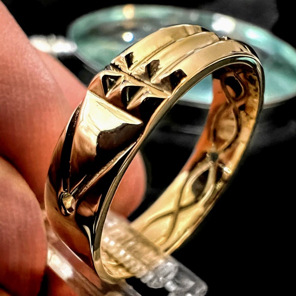 Atlantis Ring - Etsy