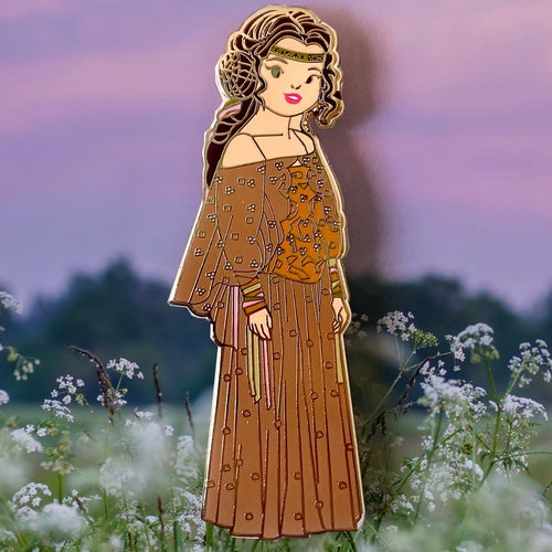 Padmé Amidala Flower Dress Enamel Pin - Etsy