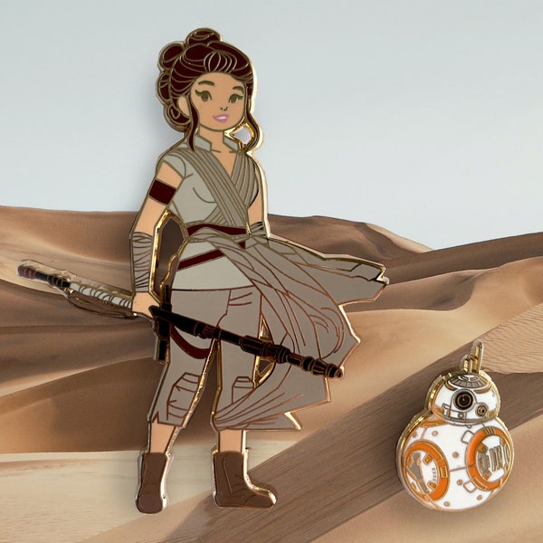 Rey Pin - Etsy