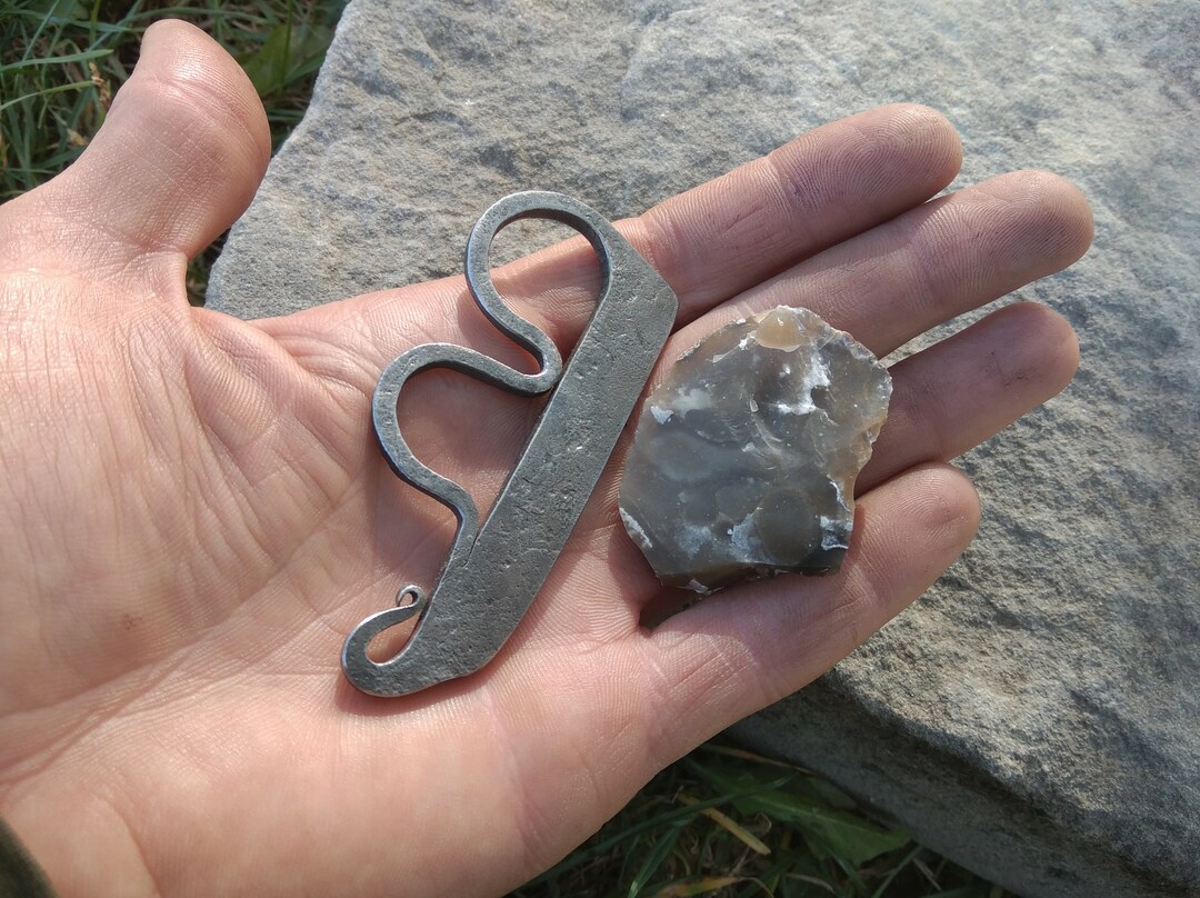 Traditional Bushcraft Flint and Steel. Steel Striker and Flint. - Etsy