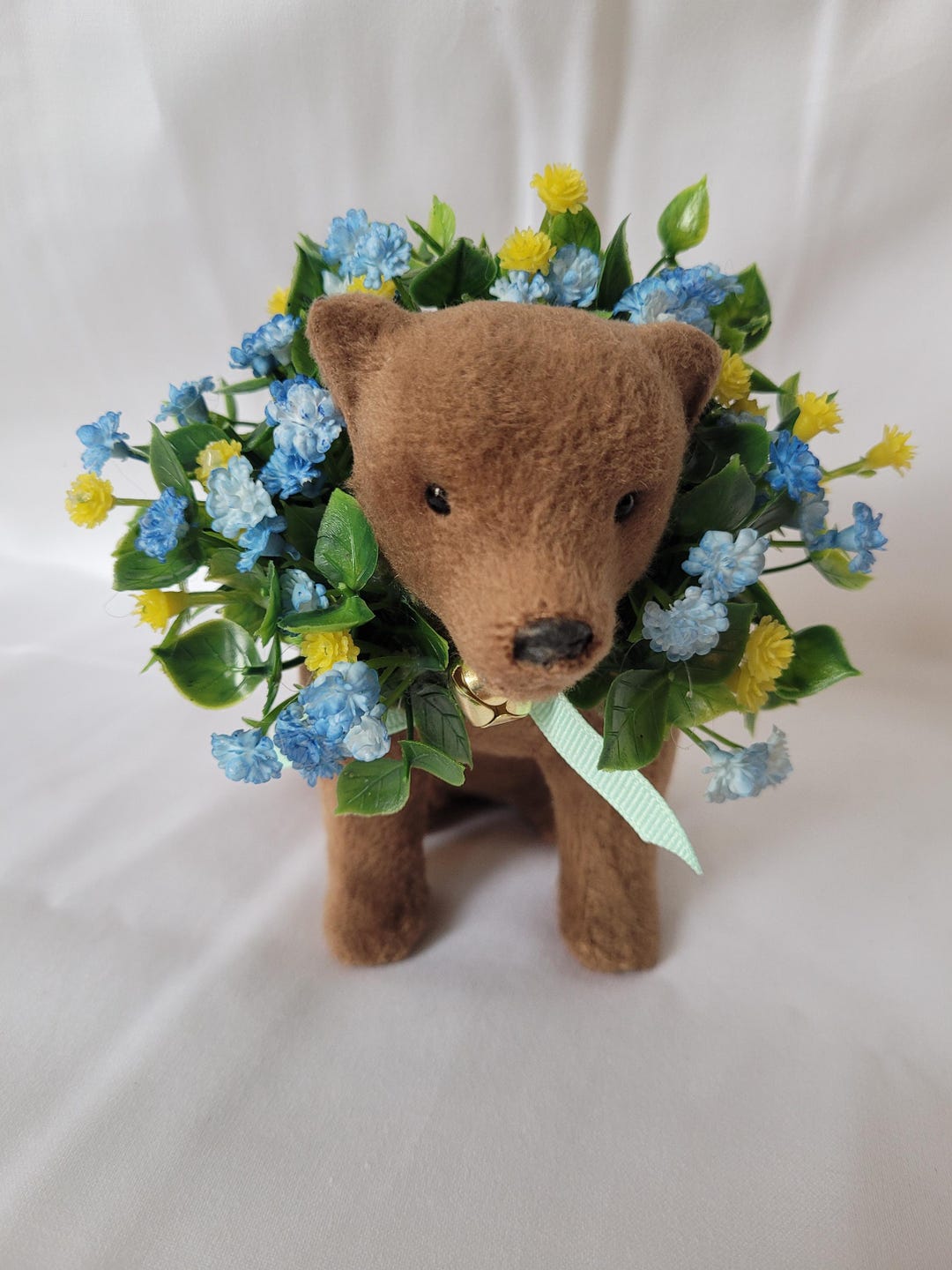 13/16 A24 Midsommar Bear Ornament/figurine - Etsy