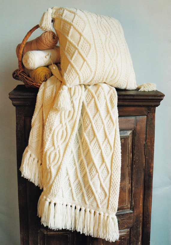 Gorgeous Aran Textured Rug With Matching Cushion Vintage - Etsy