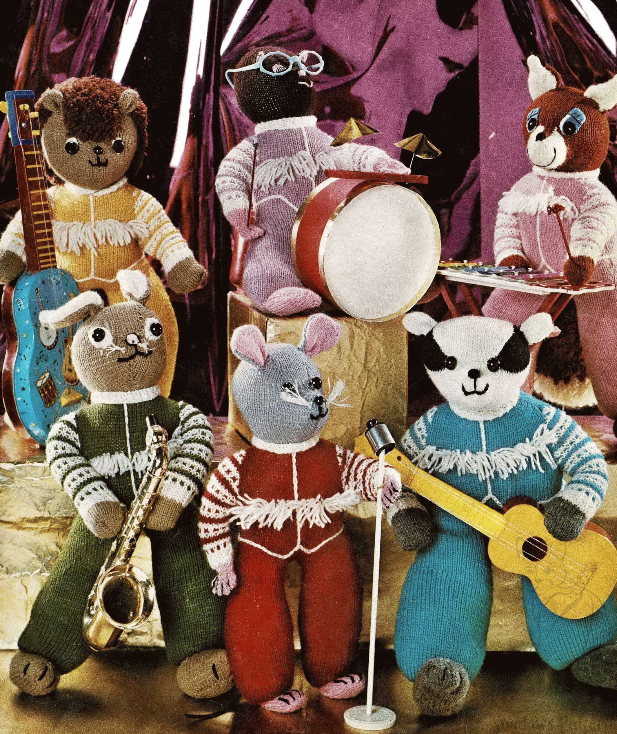 Meet the "knitwits" Six Groovy Toy Animals to Knit, Vintage Knitting ...