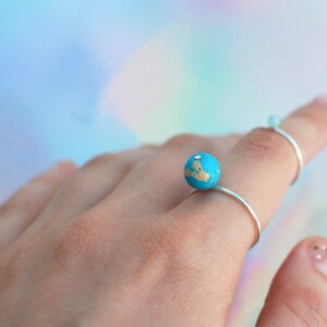 Earth and Moon Ring Set, Stacking Rings, Solar System Rings - Etsy