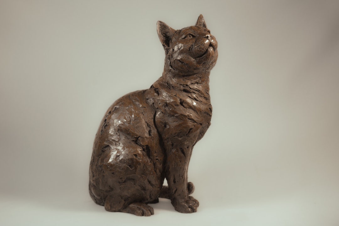 Sitting Cat Animal Statue | Large Bronze Resin Sculpture | Outdoor ...
