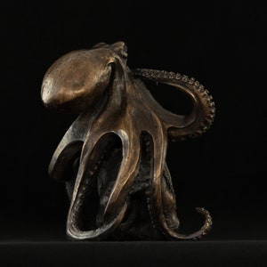 Foundry Bronze Octopus on Rock Animal Statue Small Bronze Ornament ...