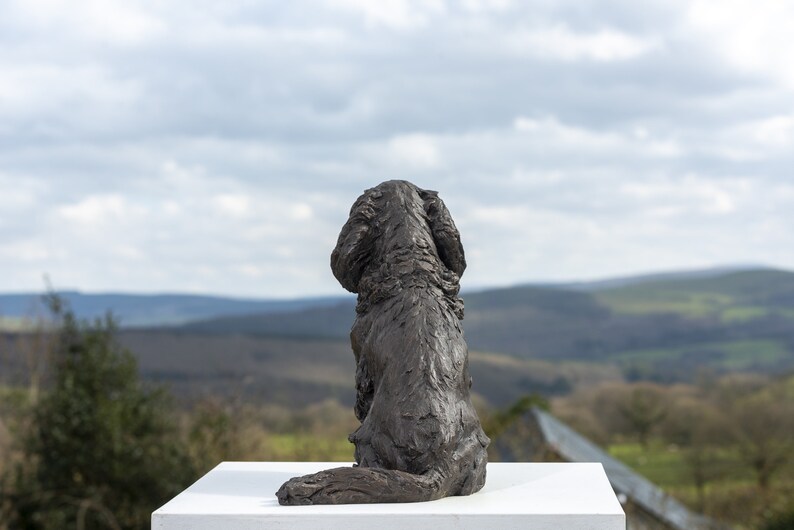 Sitting Cavalier King Charles Spaniel Statue | Large Bronze Resin ...
