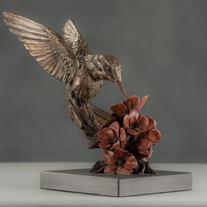 Bronze Resin Hummingbird Statue | Indoor Flying Bird Art | Life-size ...