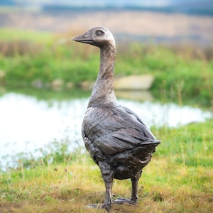 MADE WHEN ORDERED Goose Looking Sideways Animal Statue | Bronze Resin ...