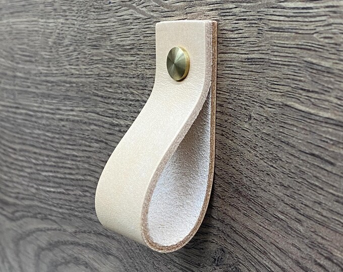 William Natural Leather Loop Pulls - for Cupboard Drawers and Doors ...