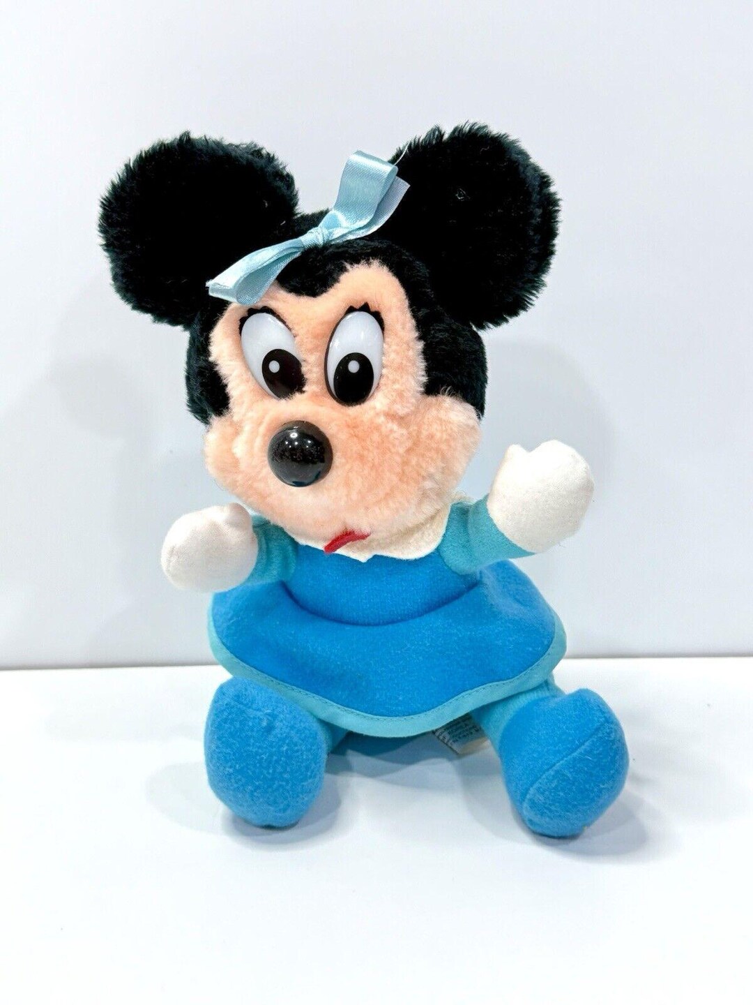 Vintage 1984 Hardee’s Disney Mickey’s Christmas Carol Blue Plush Minnie ...