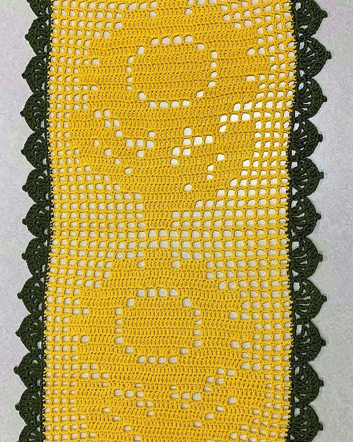 Filet Crocheted Table Runner Sunflower Table Runner Table - Etsy