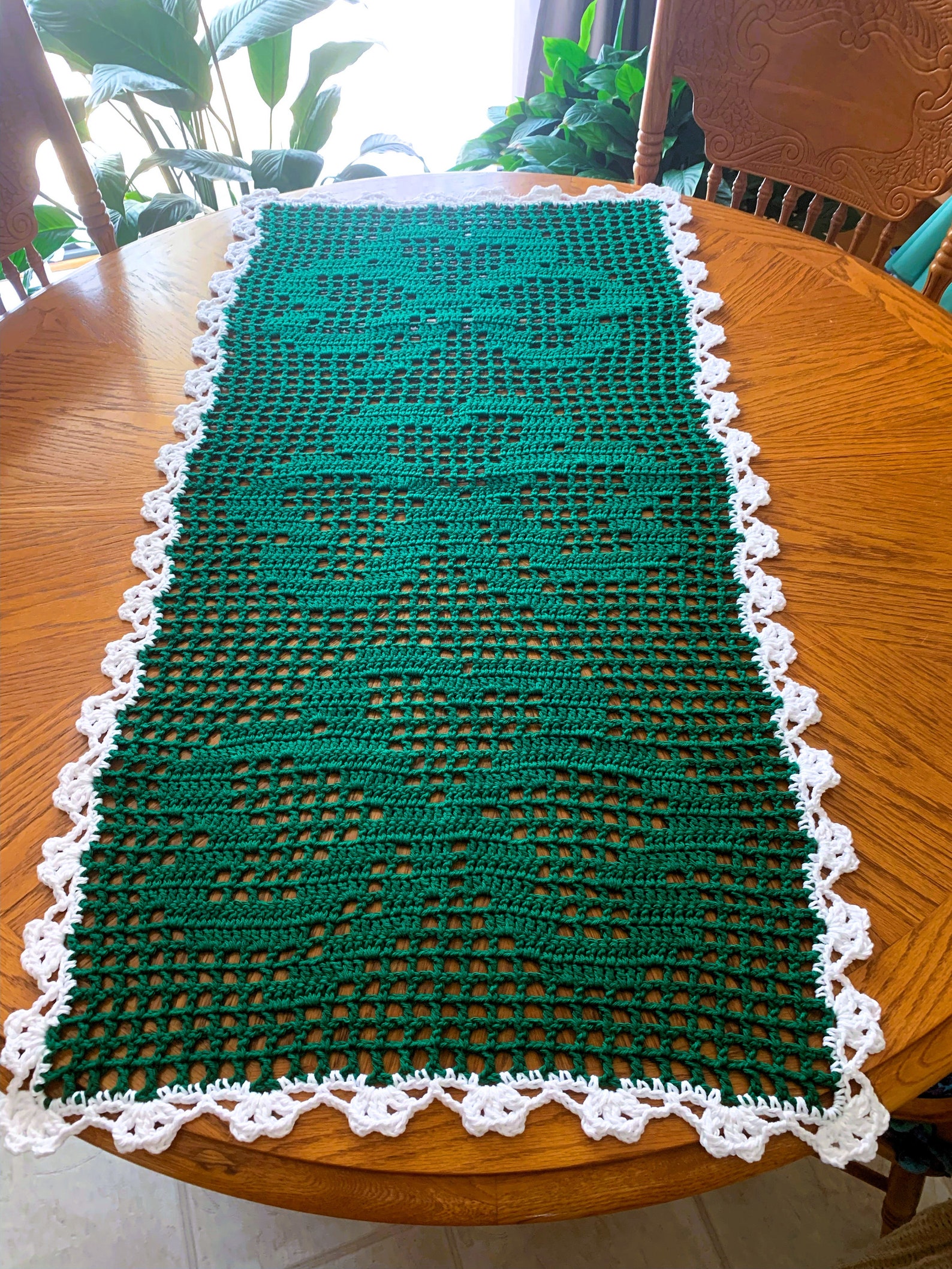 43 X 23-inch Green and White Runner Filet Table Runner - Etsy