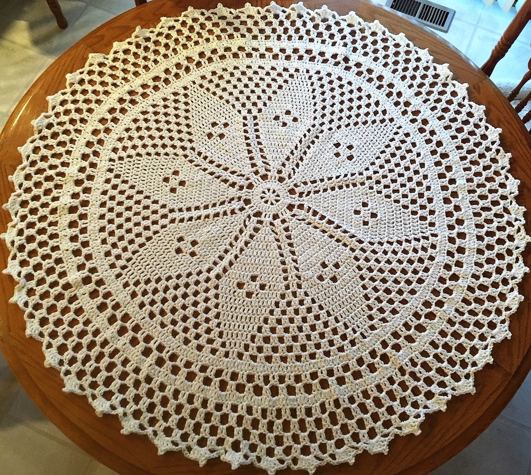 White Doily, Red Doily, Light Blue Doily, Cream Doily, Grey Doily ...