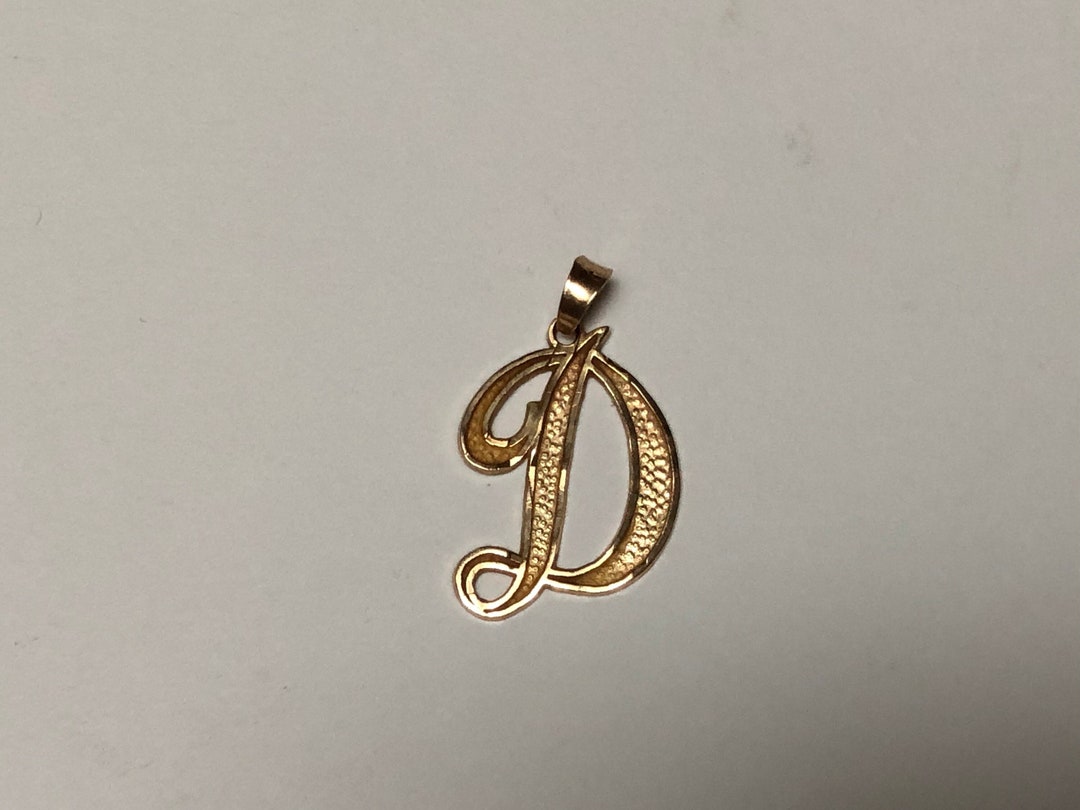 CLEARANCE Vintage, 10K Yellow Gold Letter D Cursive Monogram Pendant ...