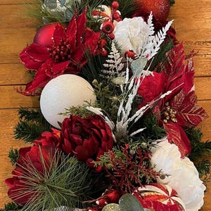 Luxury Christmas Garland, Classic Red White Garland, Elegant Mantel ...