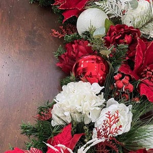 Luxury Christmas Garland, Classic Red White Garland, Elegant Mantel ...