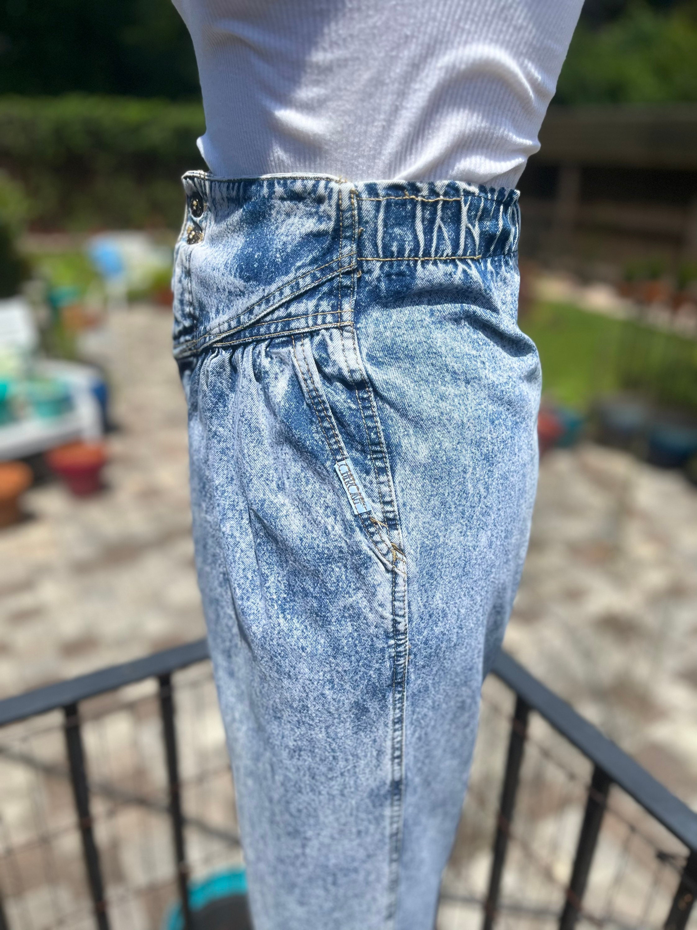 Acid Wash Jeans Outfit 80s