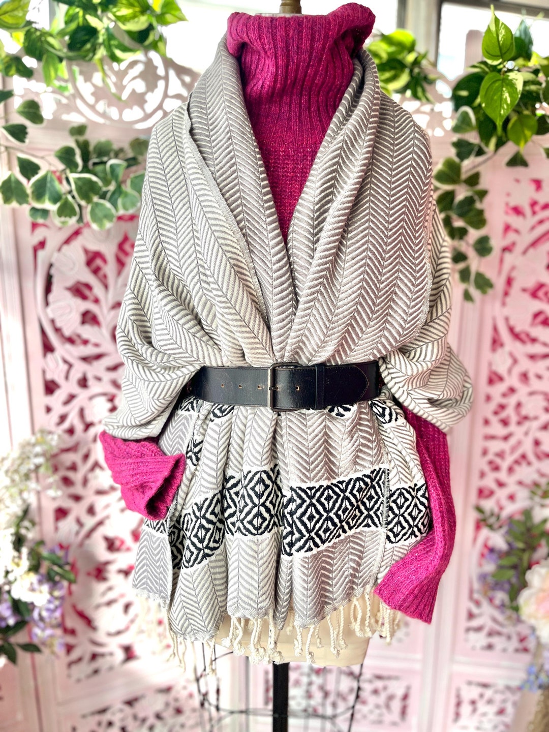 Big Grey White Shawl, Vintage Big Shawl, Fringed Big Shawl, Cotton ...