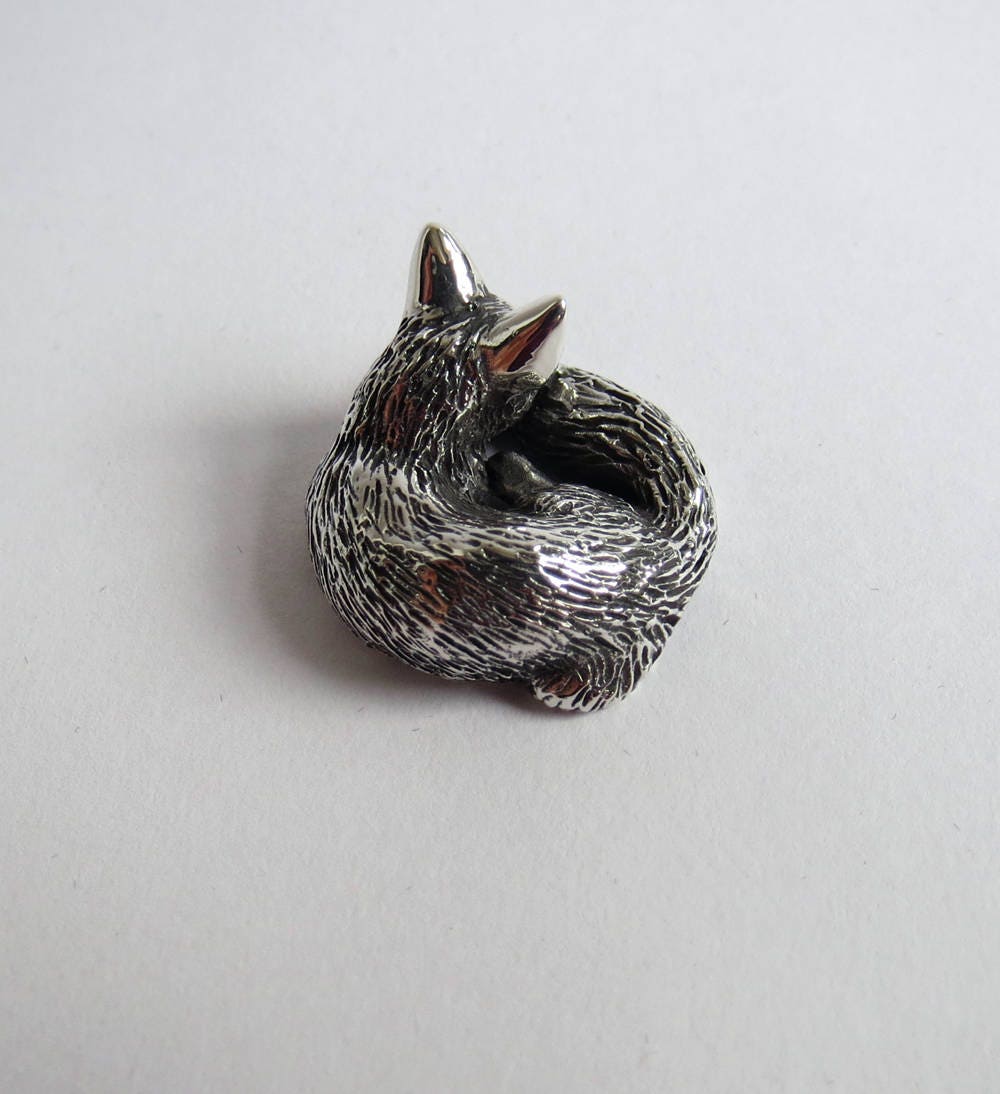 Silver Fox Figurine - Etsy