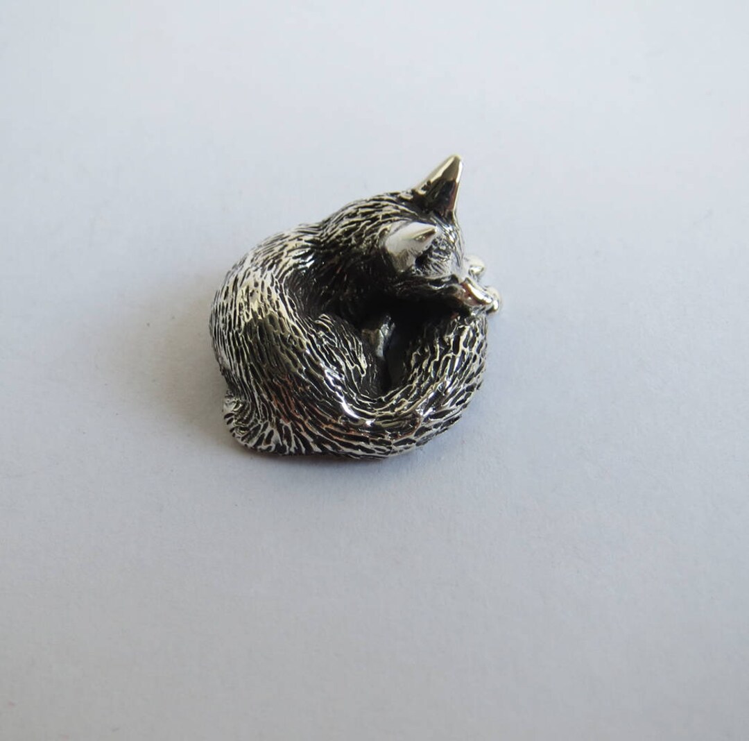 Silver Fox Figurine - Etsy