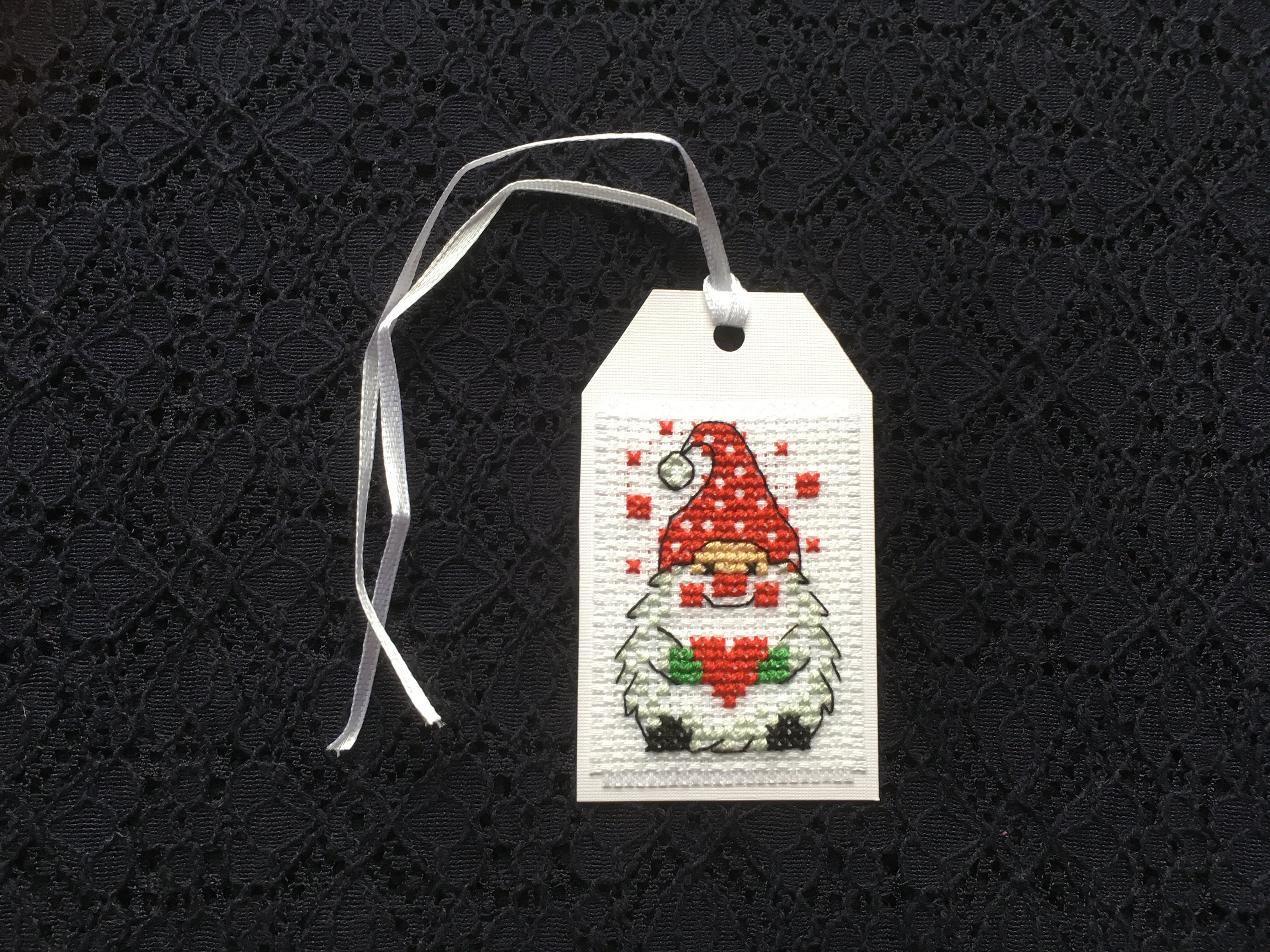 5 Finished Handmade Christmas Gift Tags. - Etsy