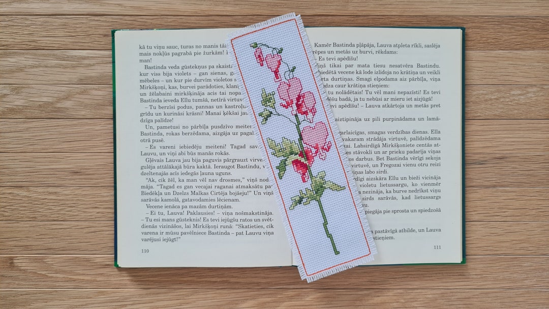 Handmade Bleeding Heart Flower Bookmark. Cross Stitched on Aida 14. DMC ...