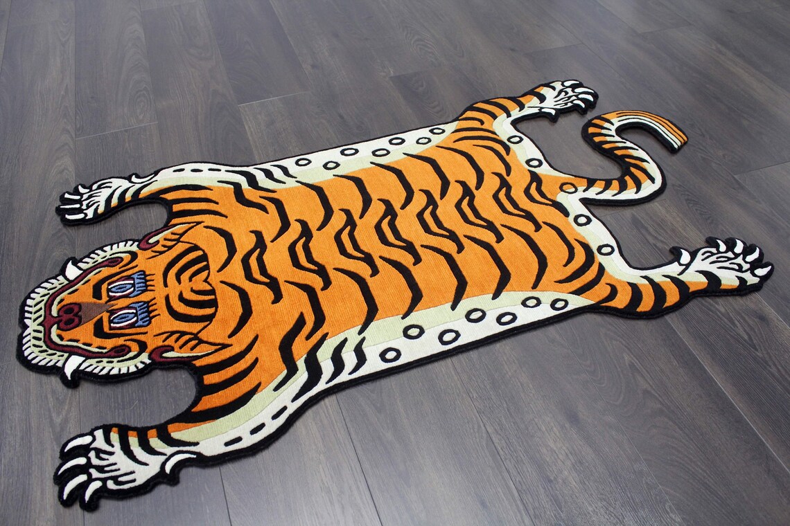 Luxury Hand-Knotted Rug From Nepal Hand Weaved Tibetan Rug | Etsy