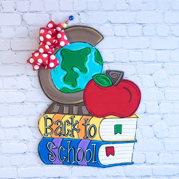 Apple Door Hanger - Etsy